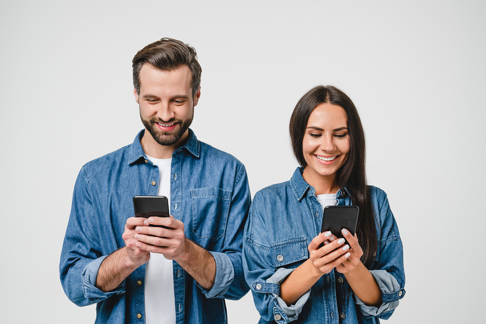 SMS Long Code vs Short Code: a 2024 Update