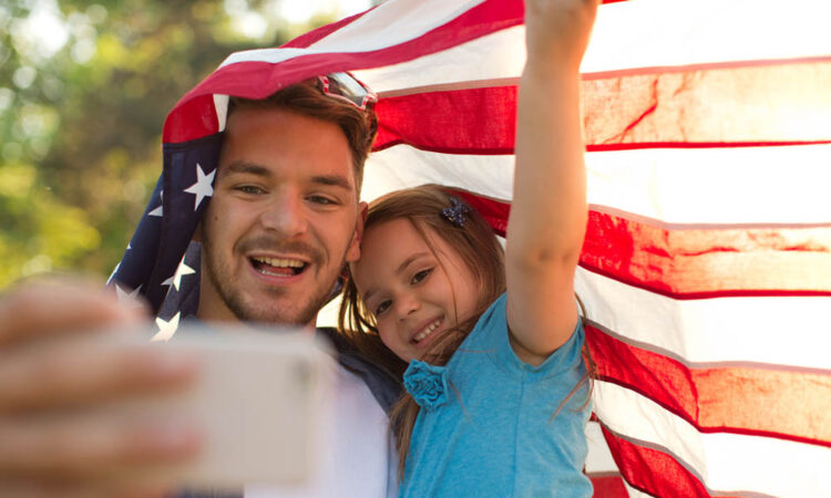 How to Create Engaging Political Campaign Text Messages